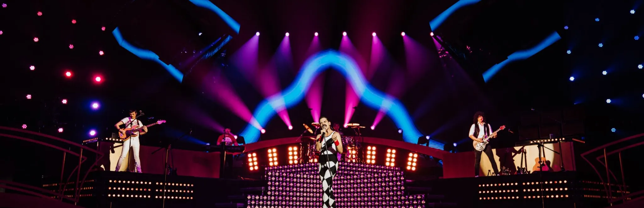 QUEENIE.cz - world Queen tribute band